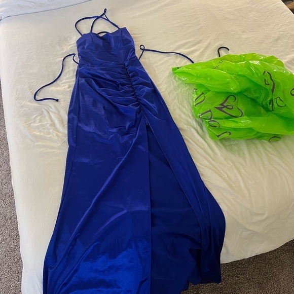 Windsor | Dresses | Windsor Prom Bridesmaid Royal Blue Dress Used One ...